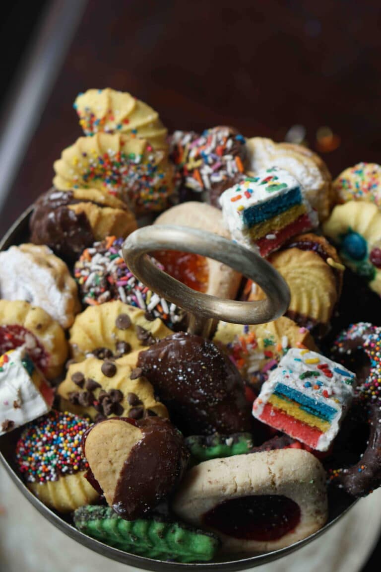 Assorted Italian Cookies - Via Arthur