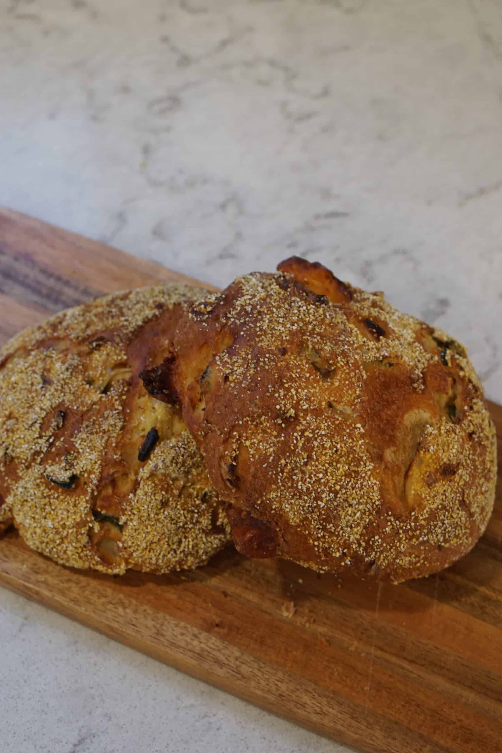 Jalapeno Cheddar Bread - Via Arthur